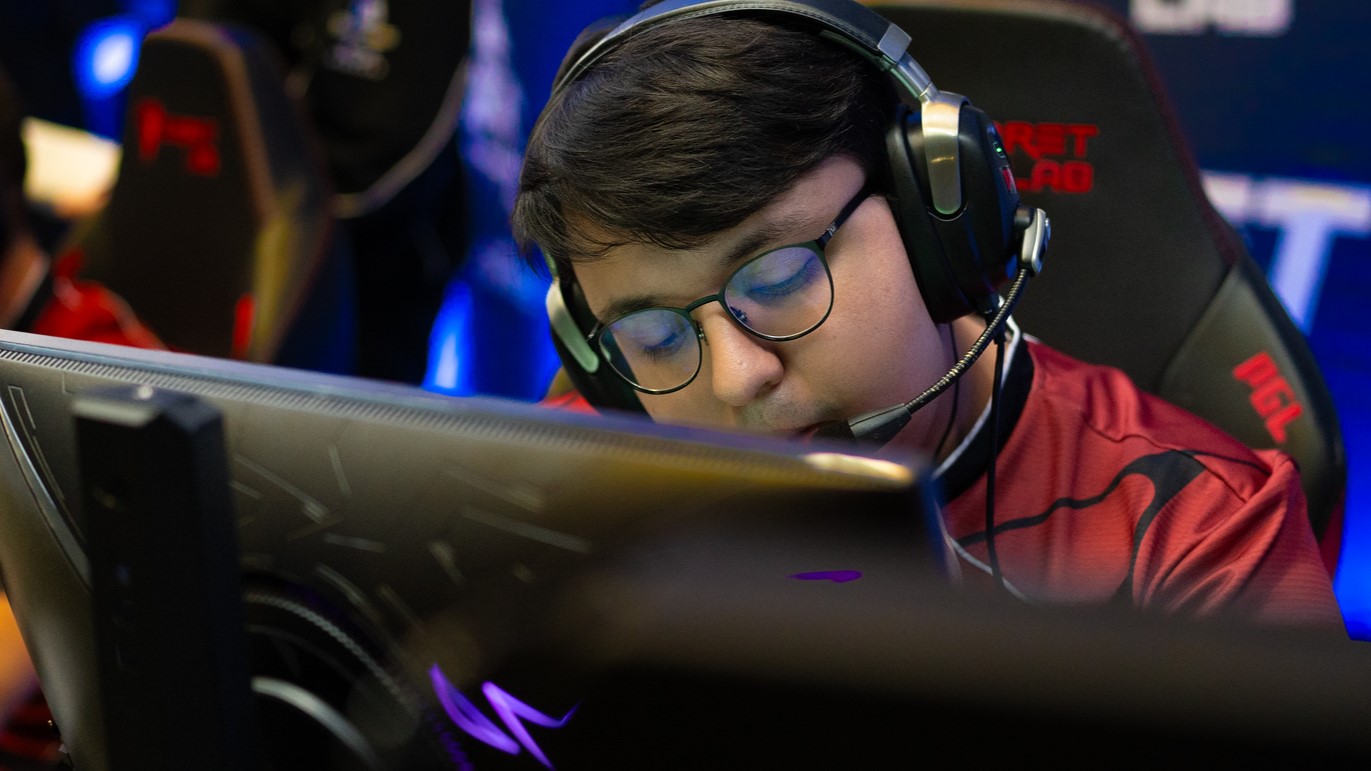 G2 and Liquid swap NertZ and malbsMd in surprising CS2 move