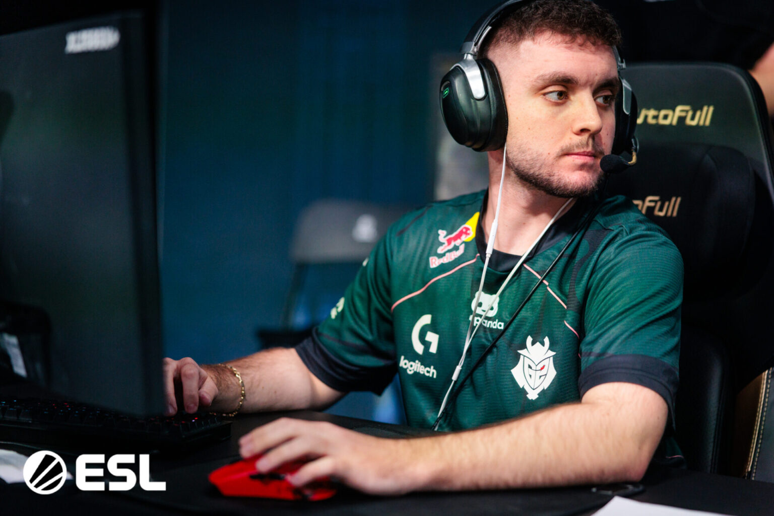 Aurora Sweep G2 to Move Within One Win of Cologne Playoffs